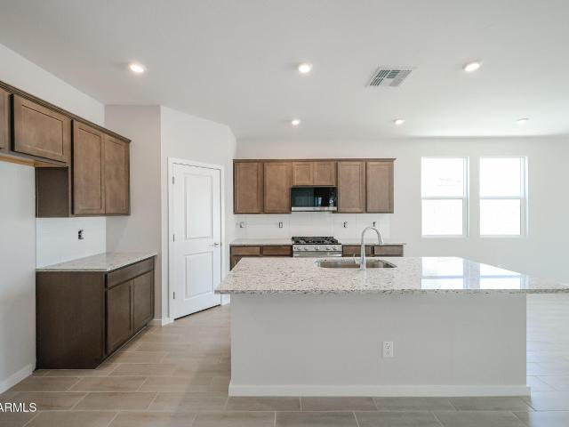 30136 W Windrose Dr, Buckeye, AZ 85396 | MLS #7006