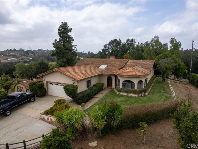 30136 Rolling Hills