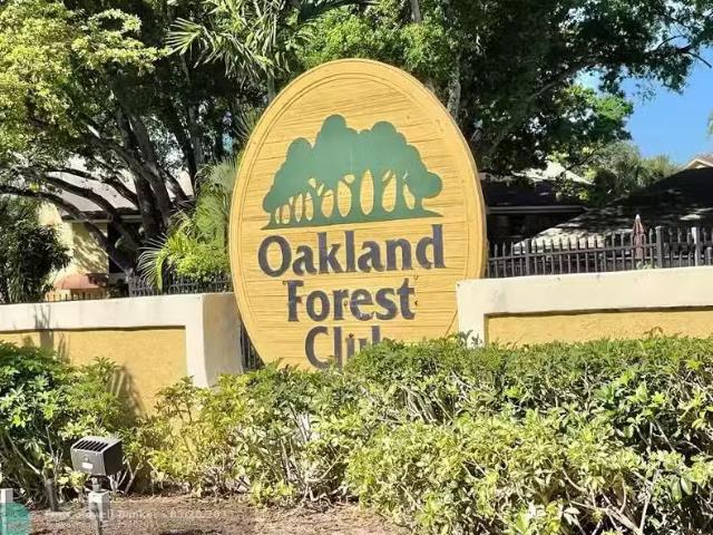 3013 N Oakland Forest Dr #108, Oakland Park, FL 33309 MLS F1.