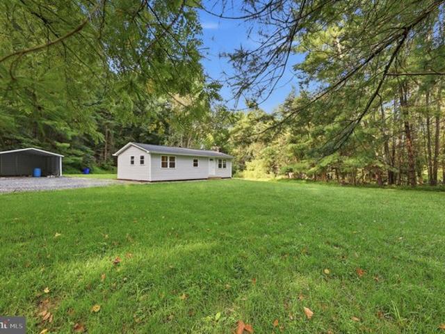 3013 Boss Arnold Rd E, Jefferson, MD 21755