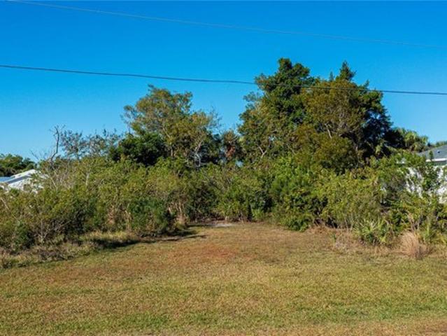 3013 Chapman Blvd, Punta Gorda, FL 33950