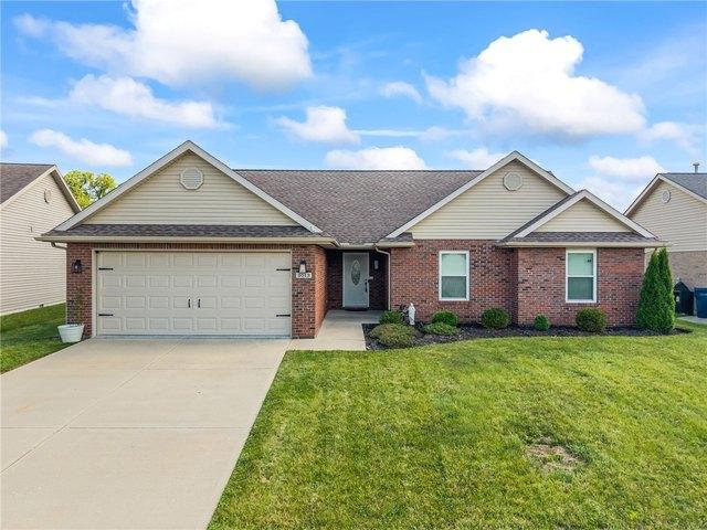 3013 Chinook Pass, Piqua, OH 45356