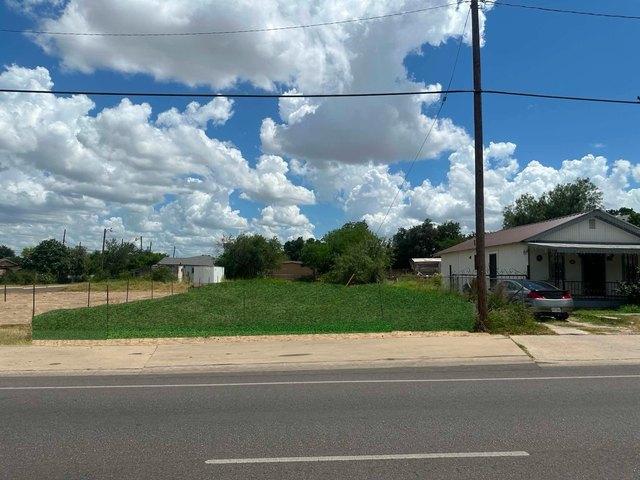 3013 Clark Blvd, Laredo, TX 78043