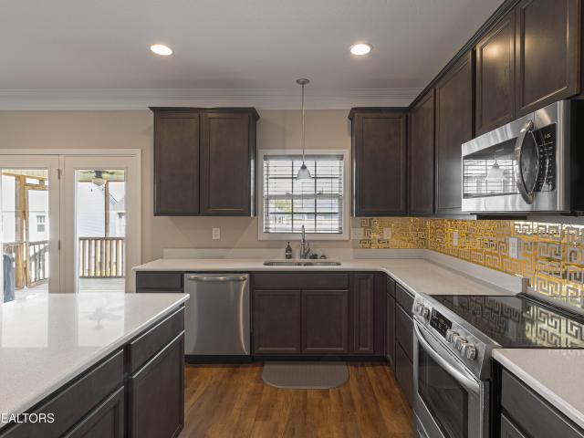 3013 Dominion Drive