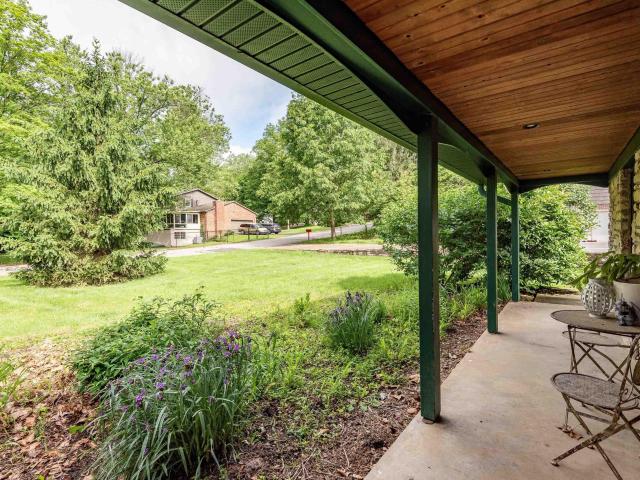 3013 S Stratford Drive