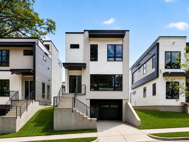 301 1/2 Bickett Boulevard