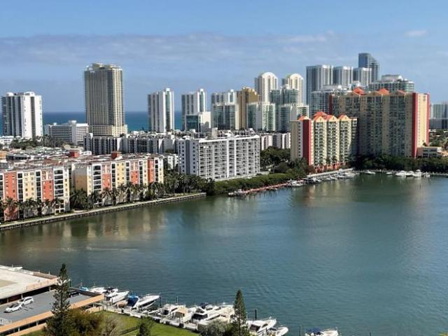 301 174th St #2409, Sunny Isles Beach, FL 33160