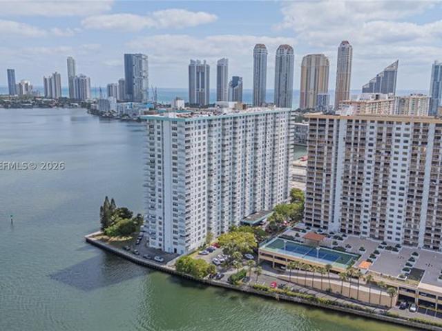 301 174th St Apt 702, Sunny Isles Beach, FL 33160