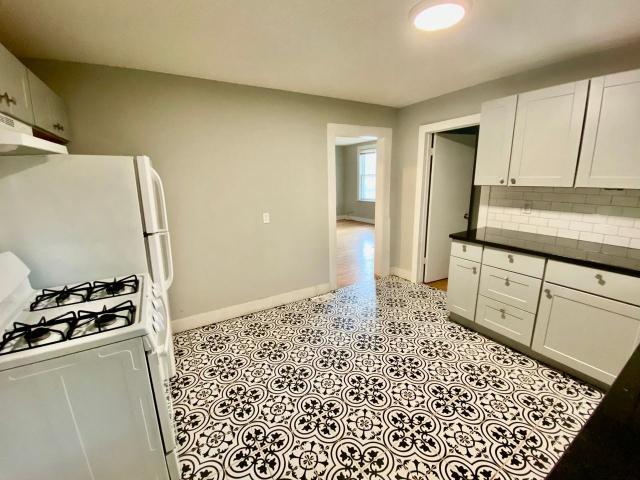 301 17th Ave Ne 2 Bedroom Apartment for Rent at 301 17th Ave Ne, Minneapolis, MN 55413 Bottineau