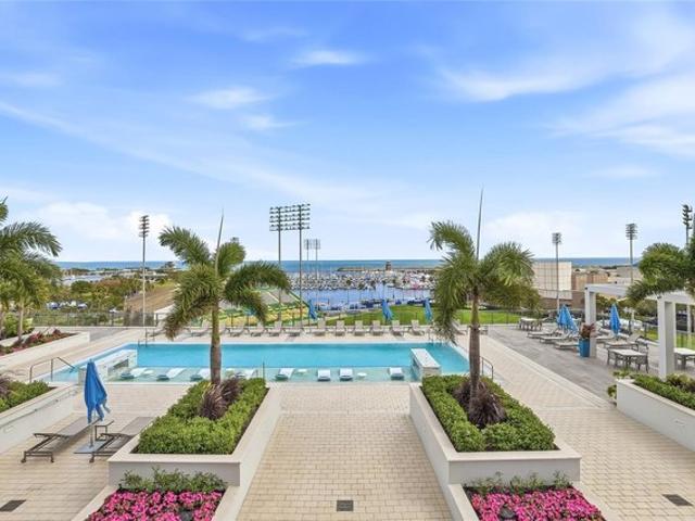 301 1st St S Unit 802, Saint Petersburg, FL 33701