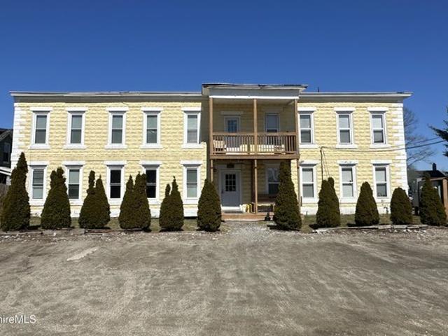301 309 Fenn St, Pittsfield, MA 01201