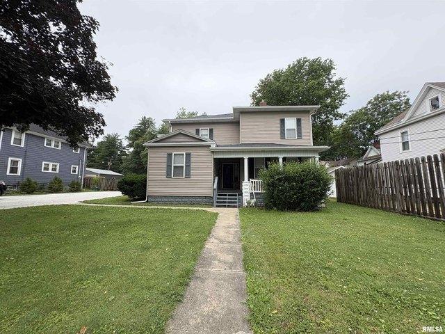 301 303 N Diamond St, Jacksonville, IL 62650