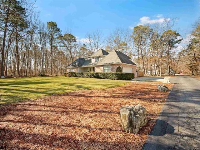 301 315 S Pitney Rd