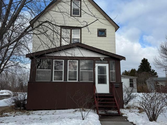 301 8th St, Two Harbors, MN 55616 | MLS #6124