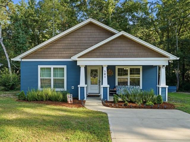 301 Country Club Rd, Saint Matthews, SC 29135
