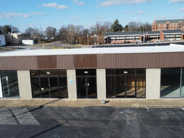 301 College St