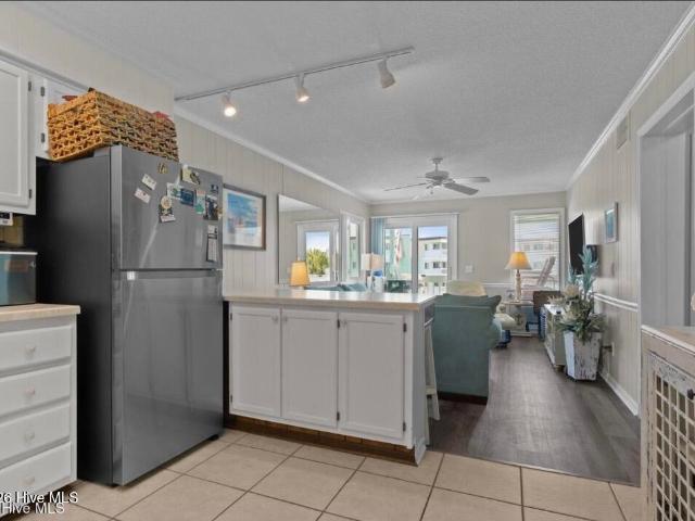 301 Commerce Way # 236
