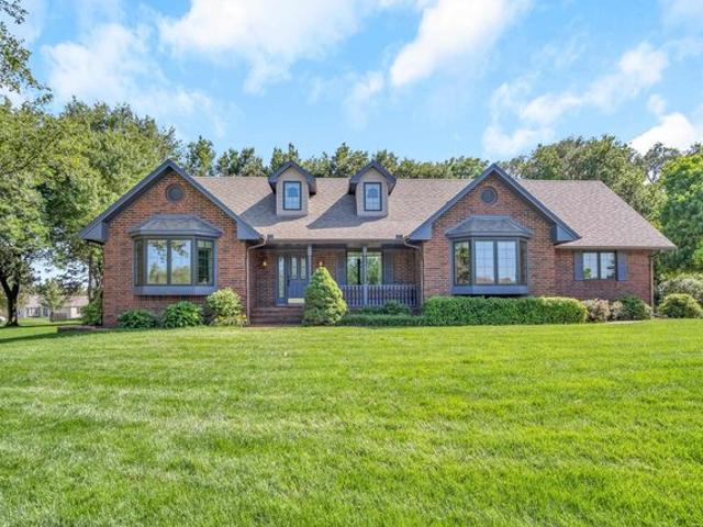 301 Campus Ct, North Newton, KS 67117