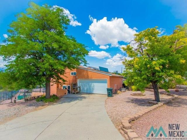 301 Canoncito Ave, Gallup, NM 87301