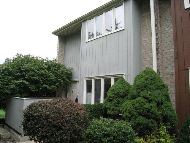 301 Carver Dr, Bethlehem, PA 18017
