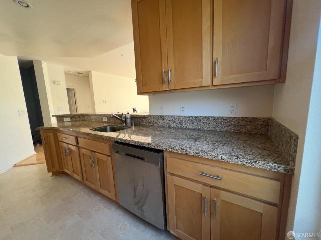 301 Crescent Ct, Unit 3214, San Francisco, CA 94134 | MLS #425030