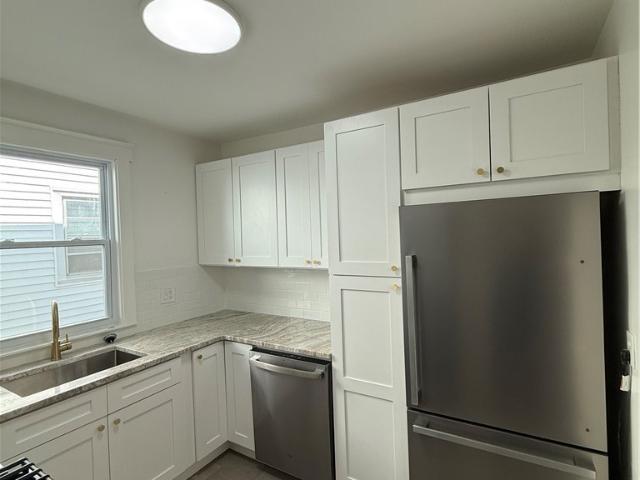 301 Crestwood Avenue # lower