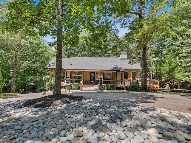 301 Cross Creek Trail