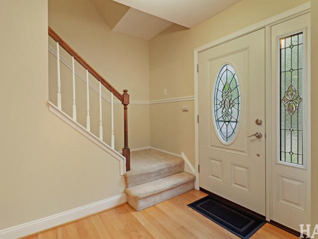 301 Albany Lane