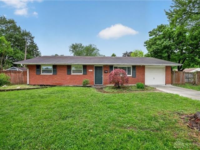 301 Applegate Rd, Dayton, OH 45322