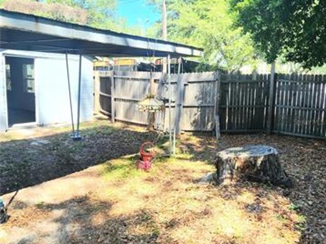 301 Ave B SE, Unit 4, Winter Haven, FL 33880 | MLS #O6400