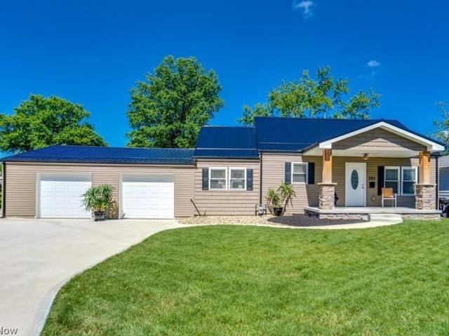 301 Avis Ave NW, Massillon, OH 44646