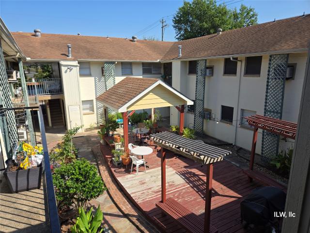 301 Avondale Street 28