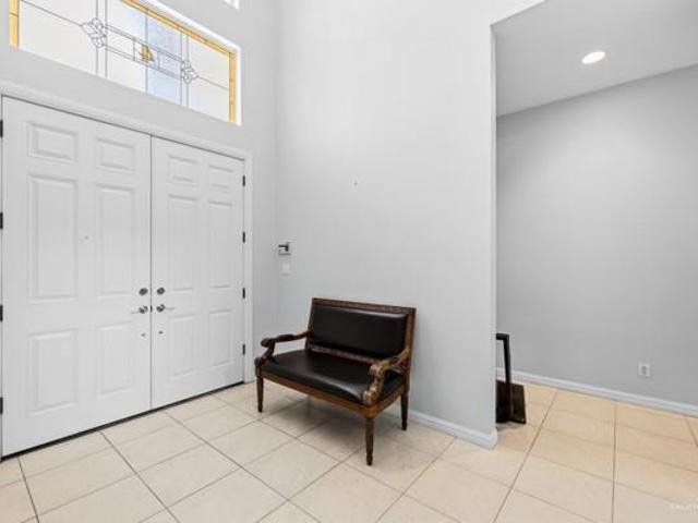 301 Bales Road 4