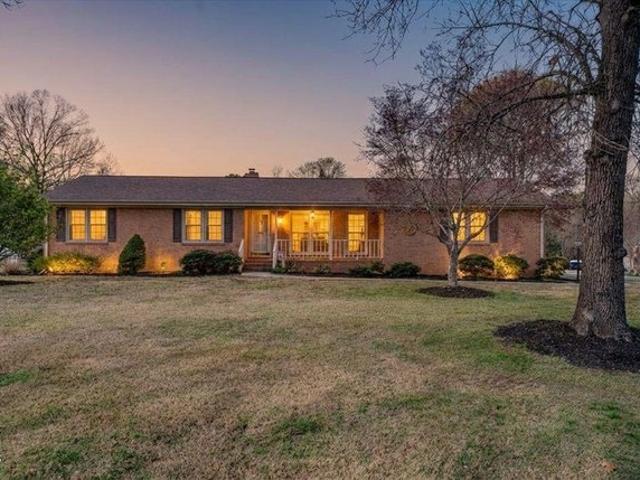 301 Brown Cir, Rolesville, NC 27571
