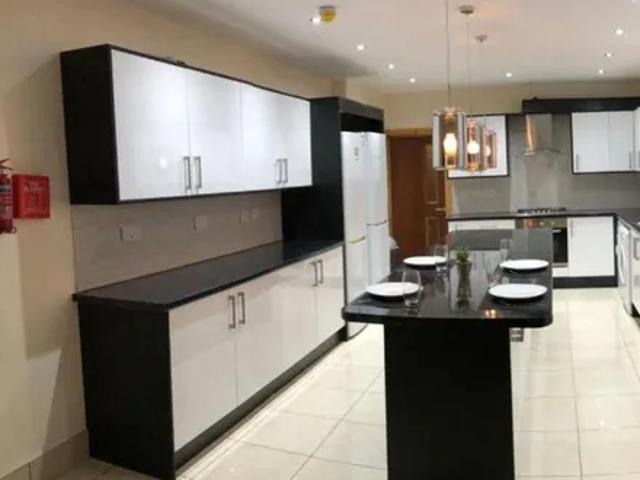 301 Dawlish Road, Stirchley, B29 7AU, United Kingdom | 7 bed townhouse for rent #88667311 | Rentberry