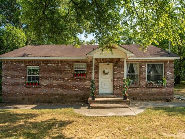 301 Dexter St, Hot Springs, AR 71913