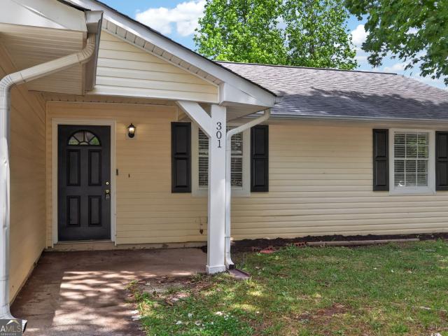 301 Deerfield Drive
