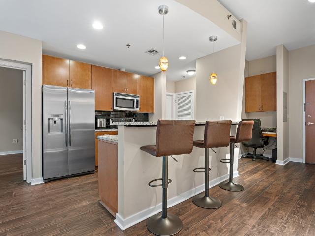 301 Demonbreun St # 602