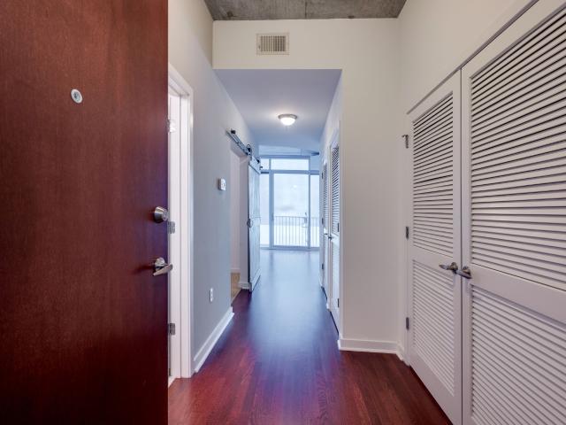 301 Demonbreun St # 307