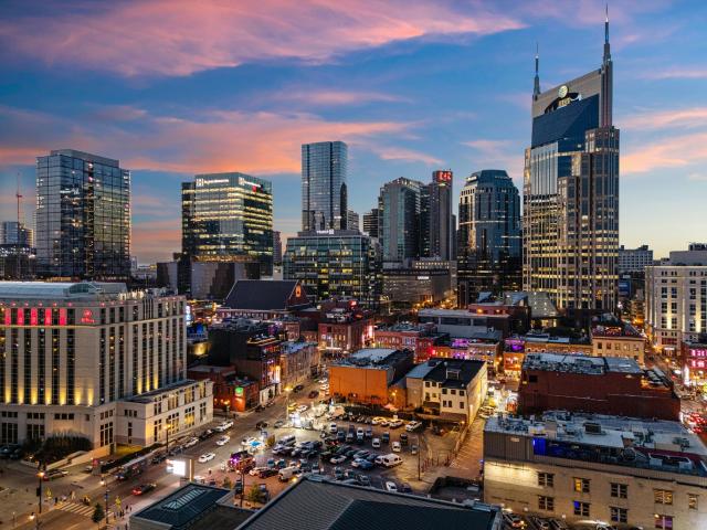 301 Demonbreun St, Unit 1418, Nashville, TN 37201 | MLS #3160 | Compass