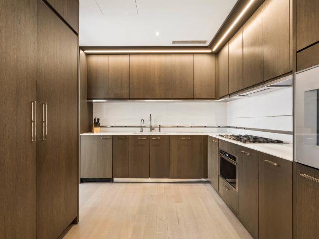 301 E 50TH Street 12A