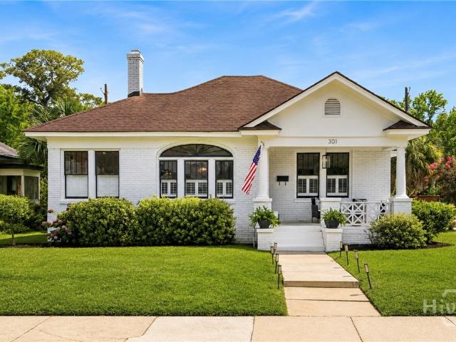 301 E 51st Street