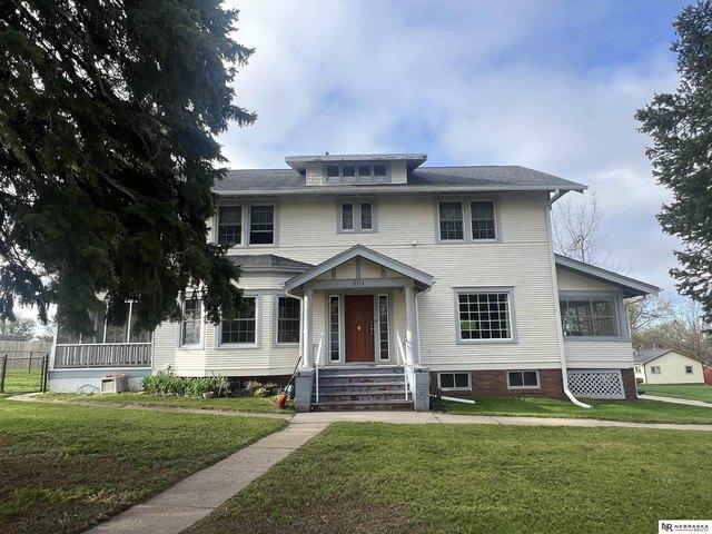 301 E 5th St, Oakland, NE 68045