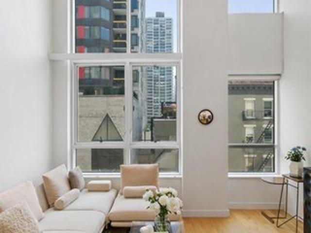 301 E 61st St Apt 3D, New York, NY 10065