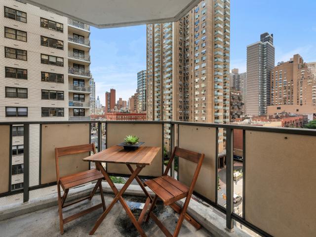 301 E 87TH Street 9D