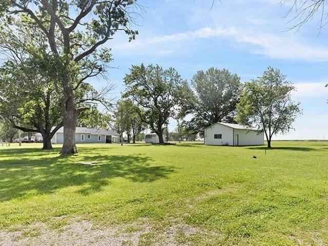 301 E 17th St, Lockwood, MO 65682