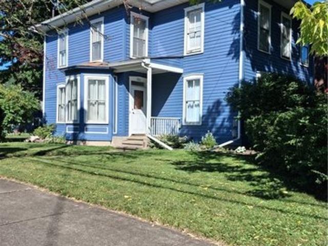 301 E 1st St, Corning, NY 14830
