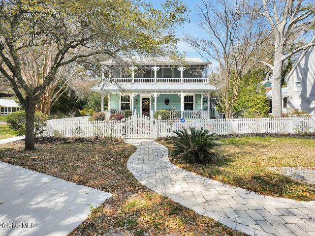301 E West St, Southport, NC 28461 | MLS #100563 | Compass