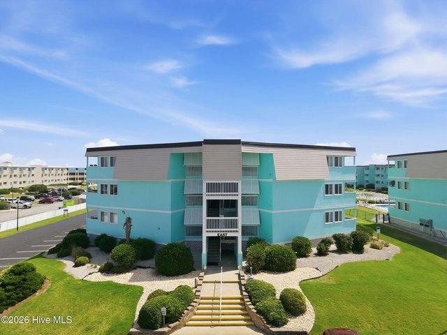 301 E Commerce Way Rd Unit 206, Atlantic Beach, NC 28512