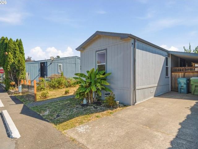 301 E Columbia Dr Unit 68, Newberg, OR 97132